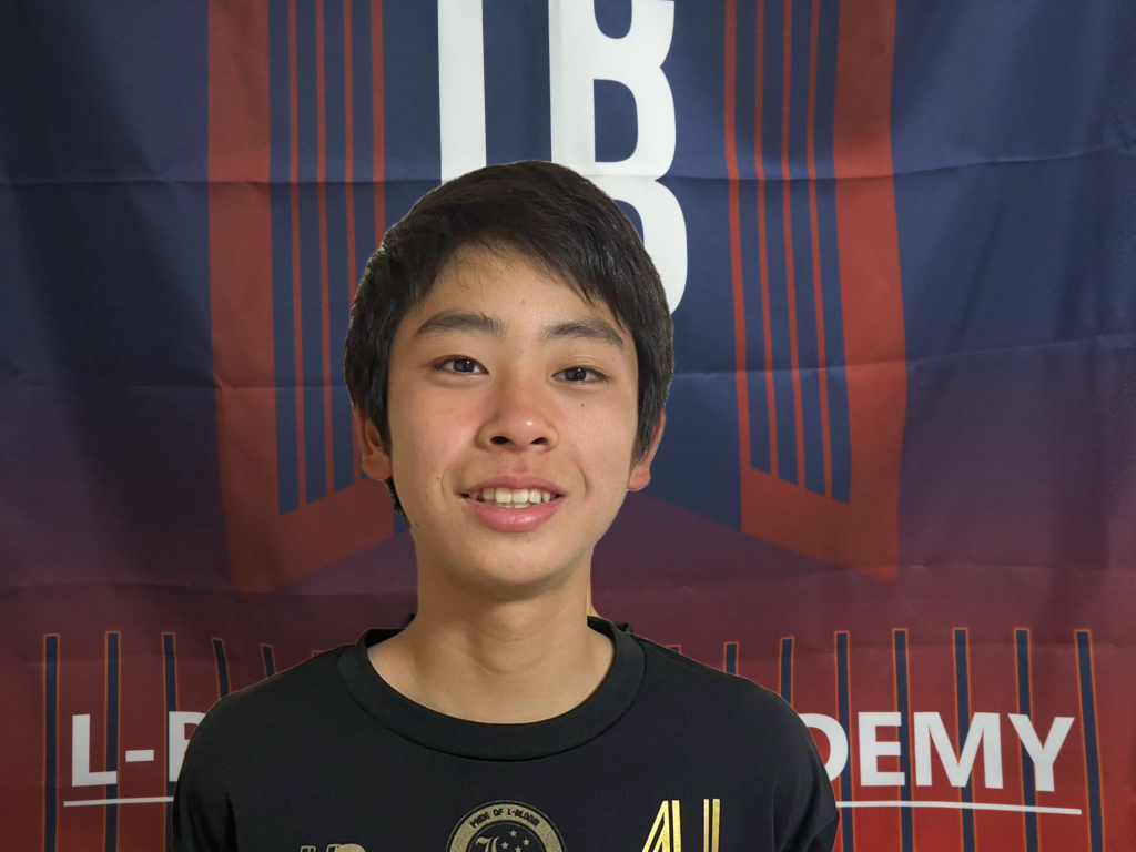 選手紹介 - L-BLOOM ACADEMY [エルブルームアカデミー] の公式HP